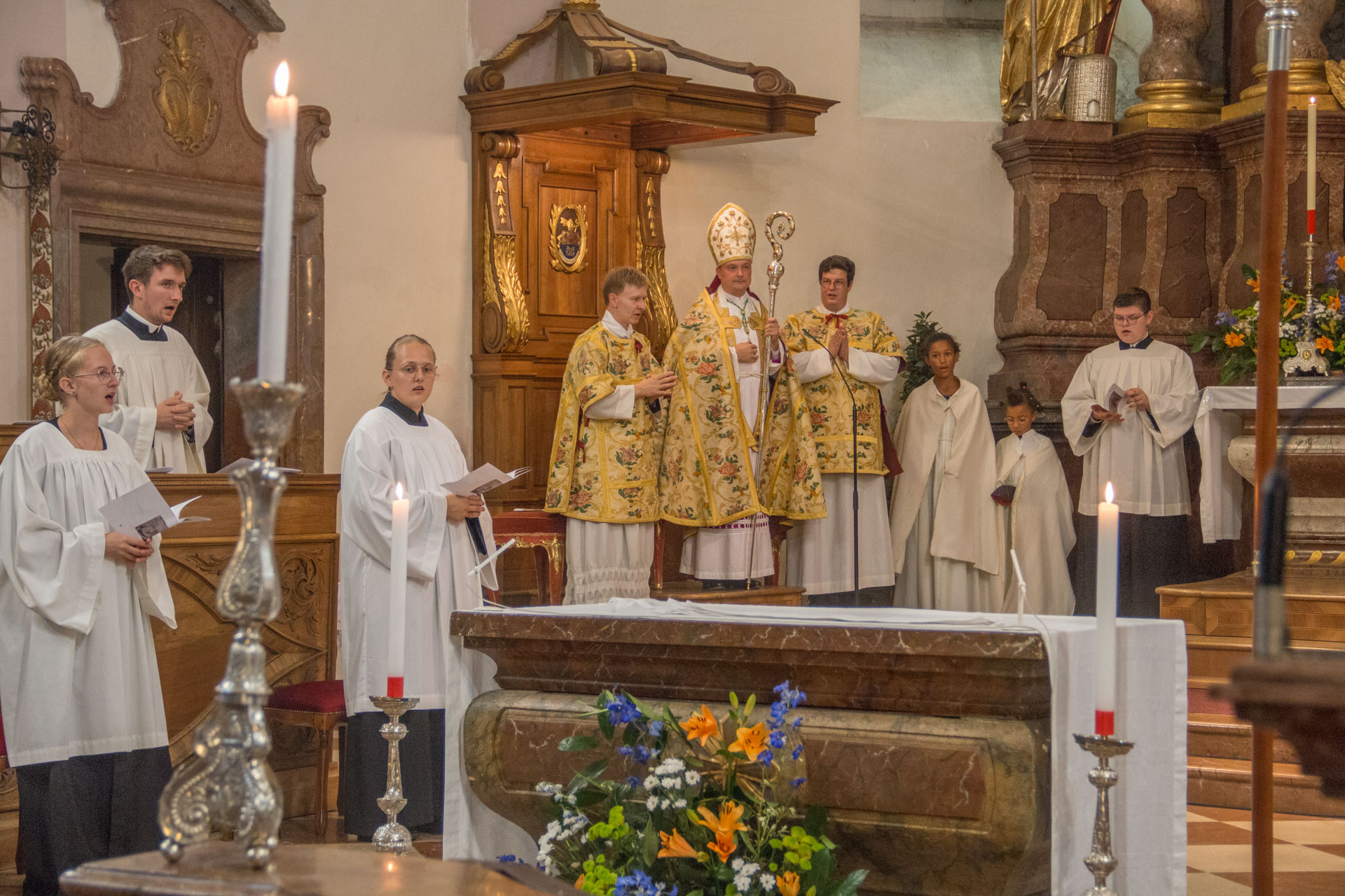 Erste Vesper zum Hochfest des Hl. Augustinus mit Einkleidung eines Novizen am 27.08.2023